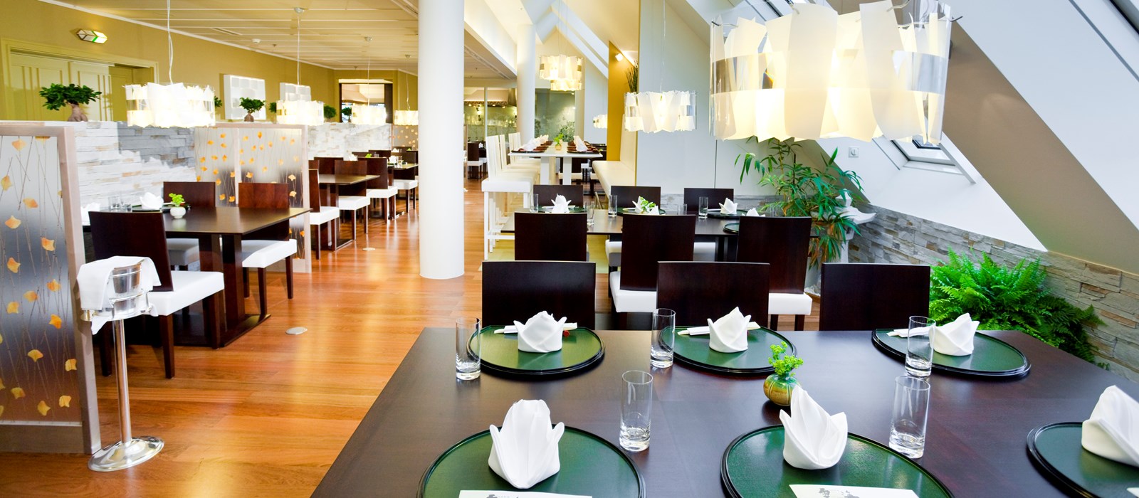 Restaurants | JJW Hotels & Resorts