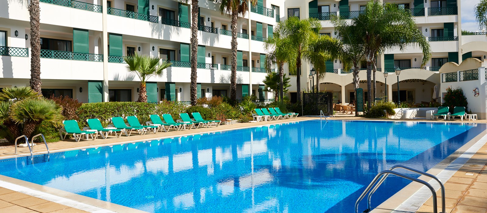 Formosa Park Apartment Hotel | JJW Hotels & Resorts